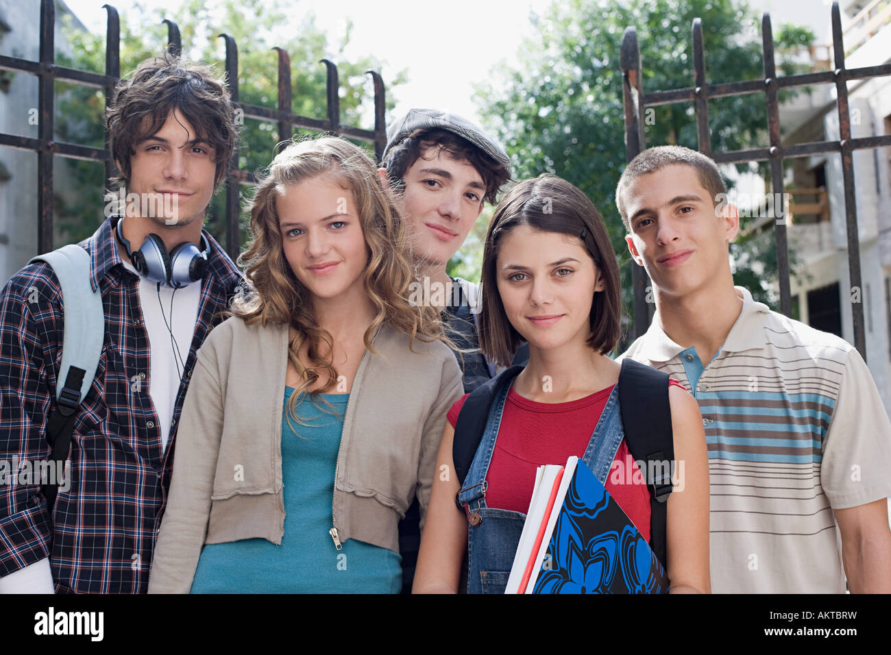 Five students hi-res stock photography and images - Alamy