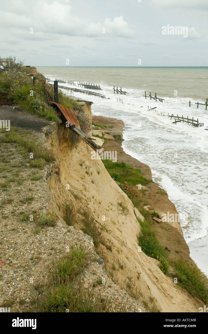 Storm waves eroding the cliffs at Happisburgh, Norfolk, UK Stock Photo ...