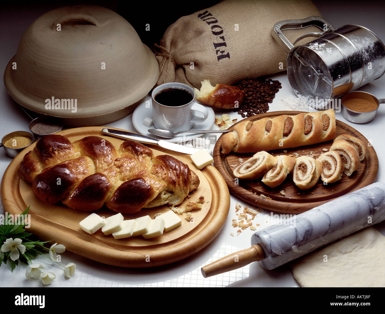 Austria coffee cakes Viennese style food Cuisine Bon Appetit lifestyle ...