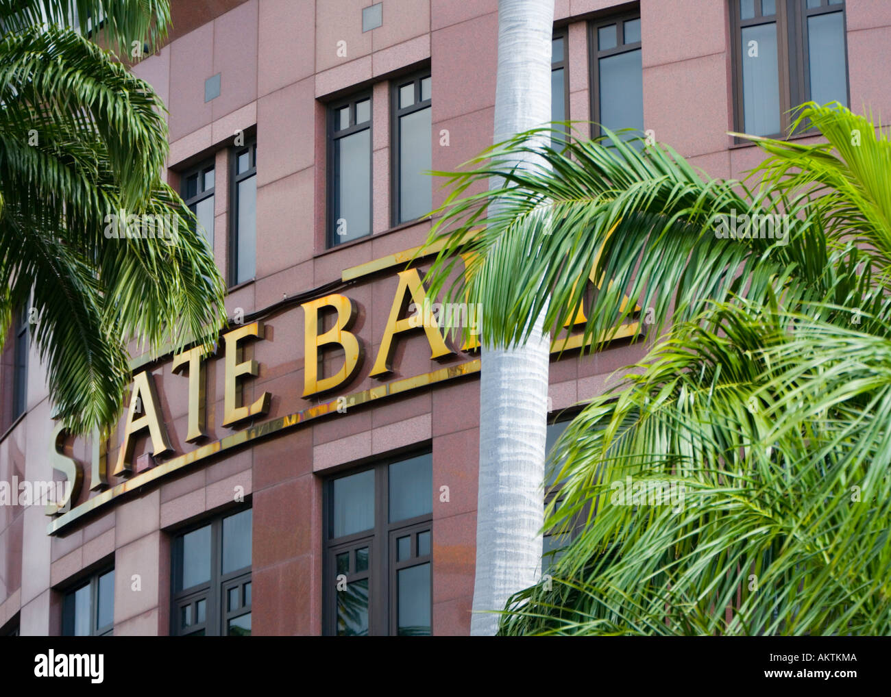 Bank of mauritius building hi-res stock photography and images - Alamy
