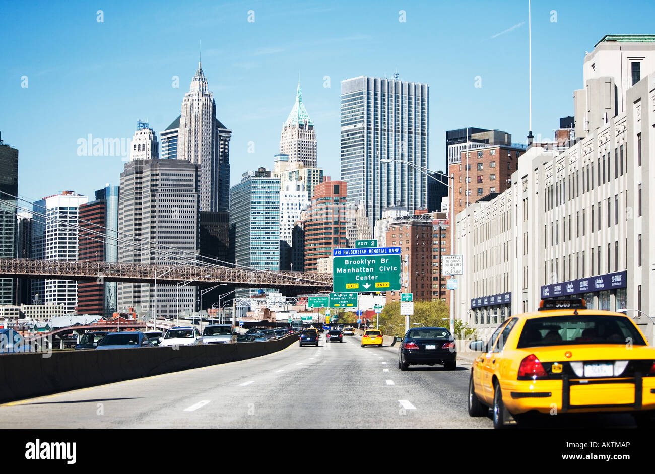 Road towards manhattan Stock Photo - Alamy