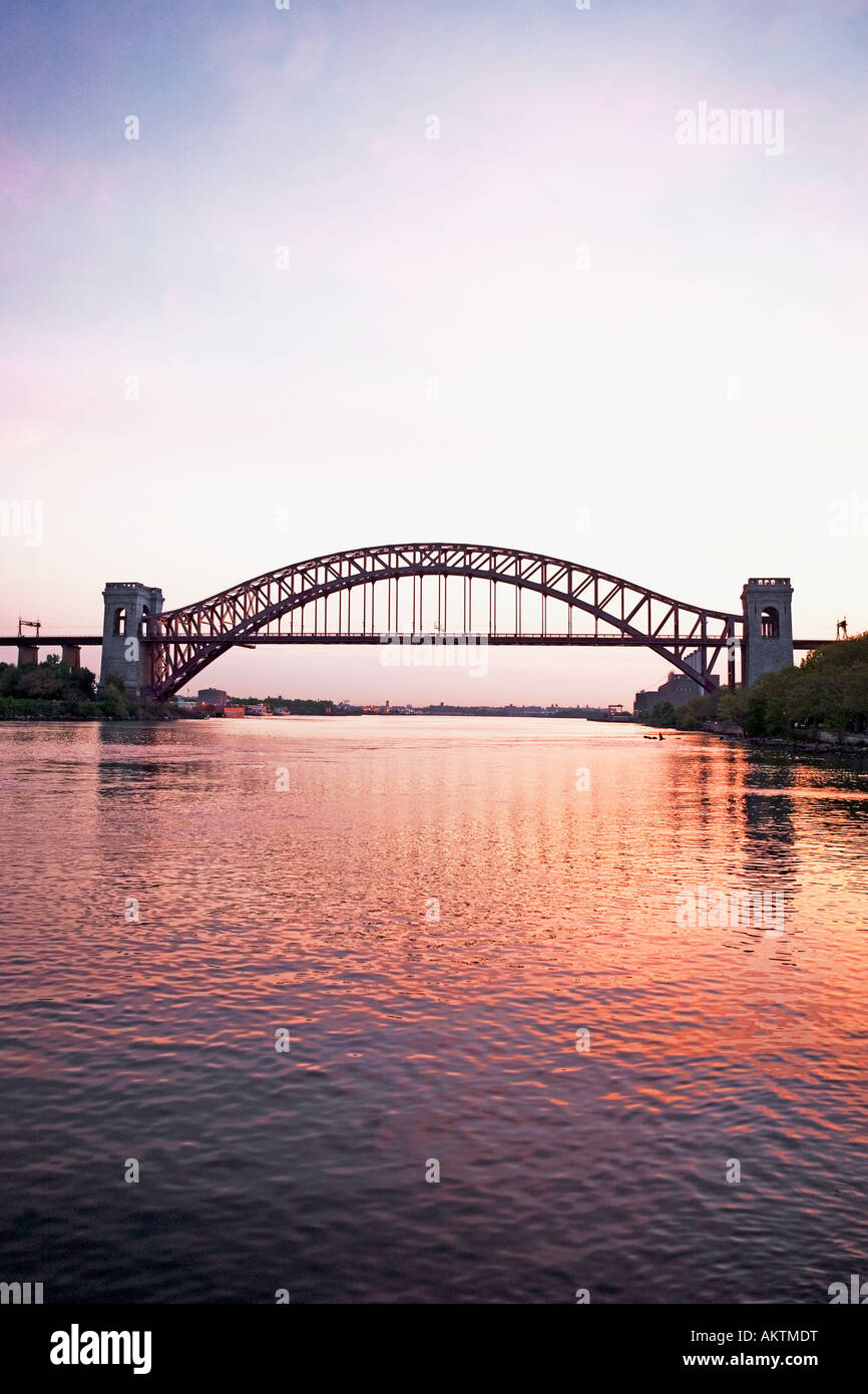 Hell gate hi-res stock photography and images - Alamy