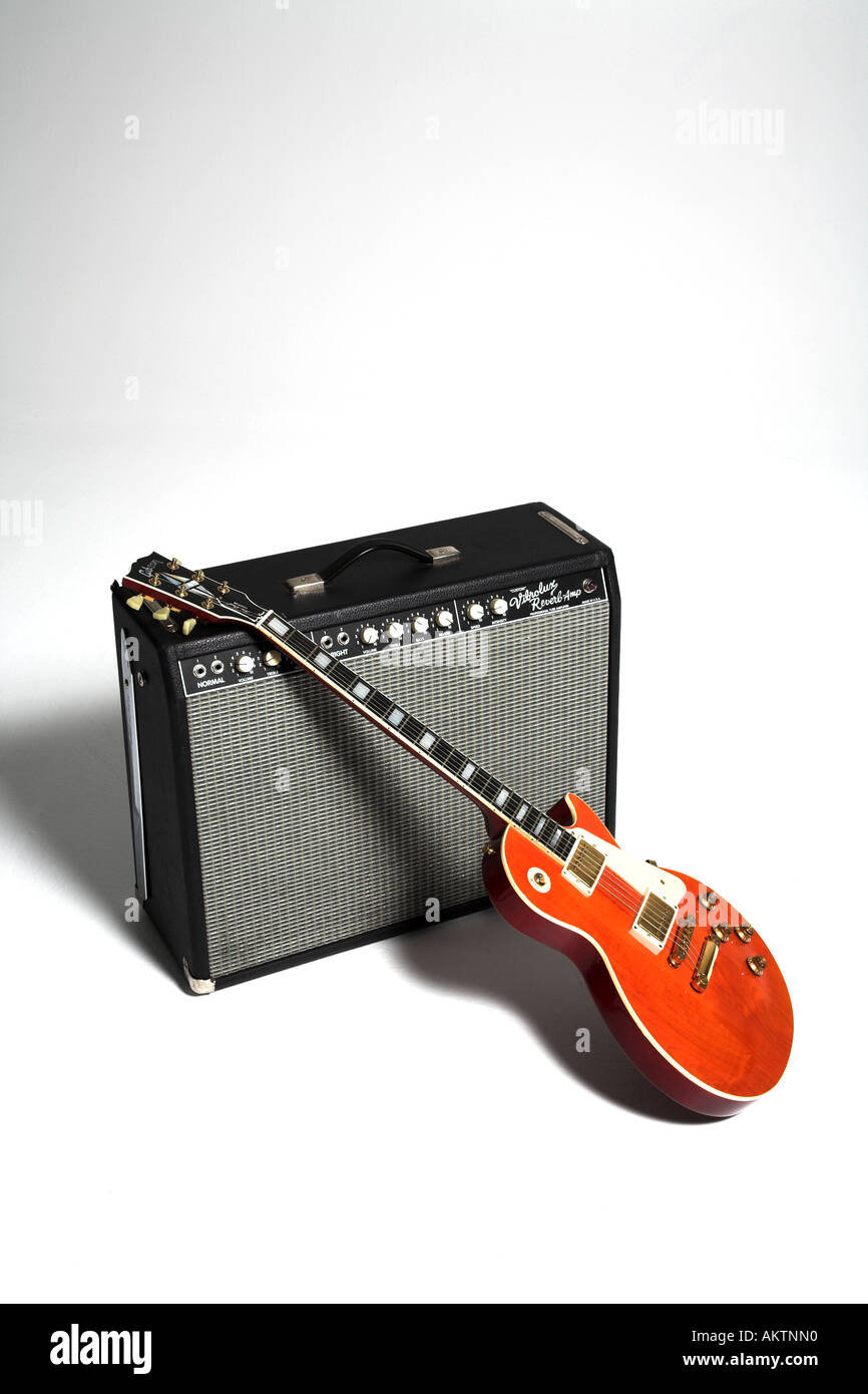 Gibson reverb hi-res stock photography and images - Alamy
