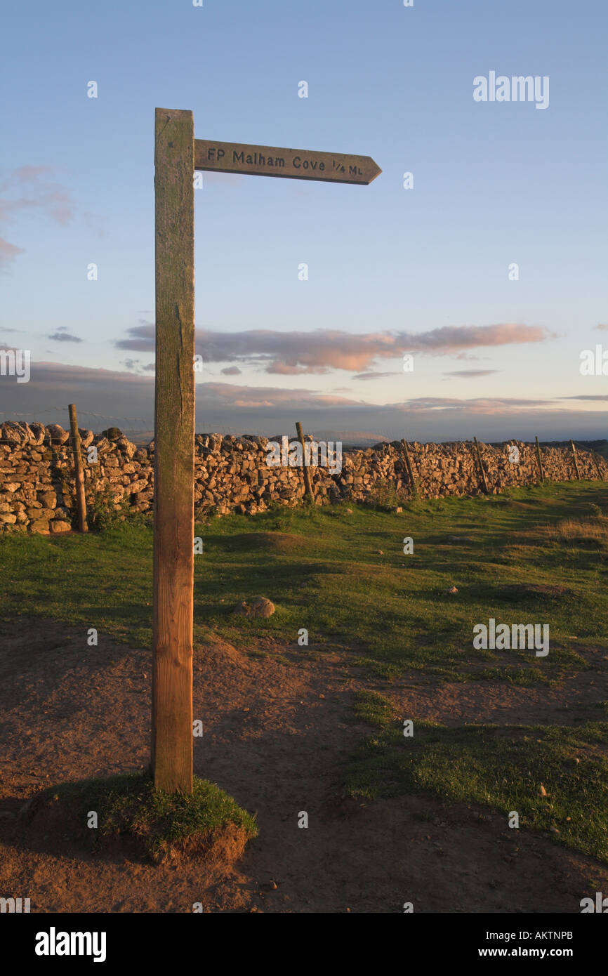 Yorkshire Dales Signpost Stock Photo - Alamy