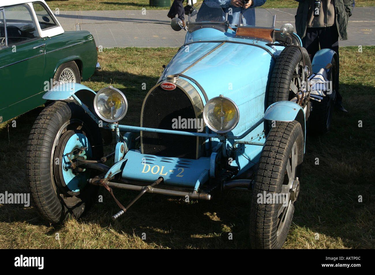 Manufacturing bugatti motors hi-res stock photography and images - Alamy