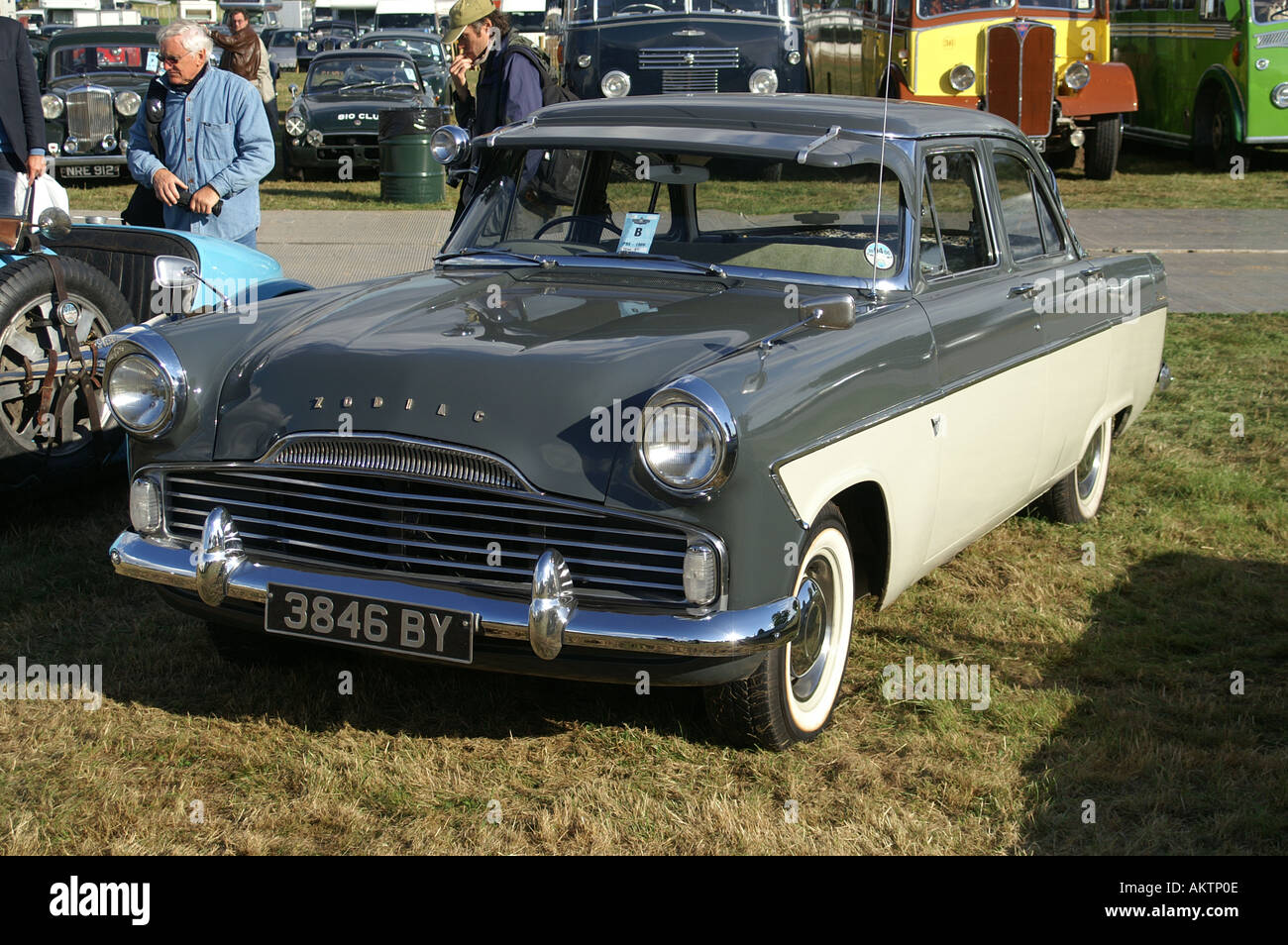 Ford zephyr zodiac car hi-res stock photography and images - Alamy