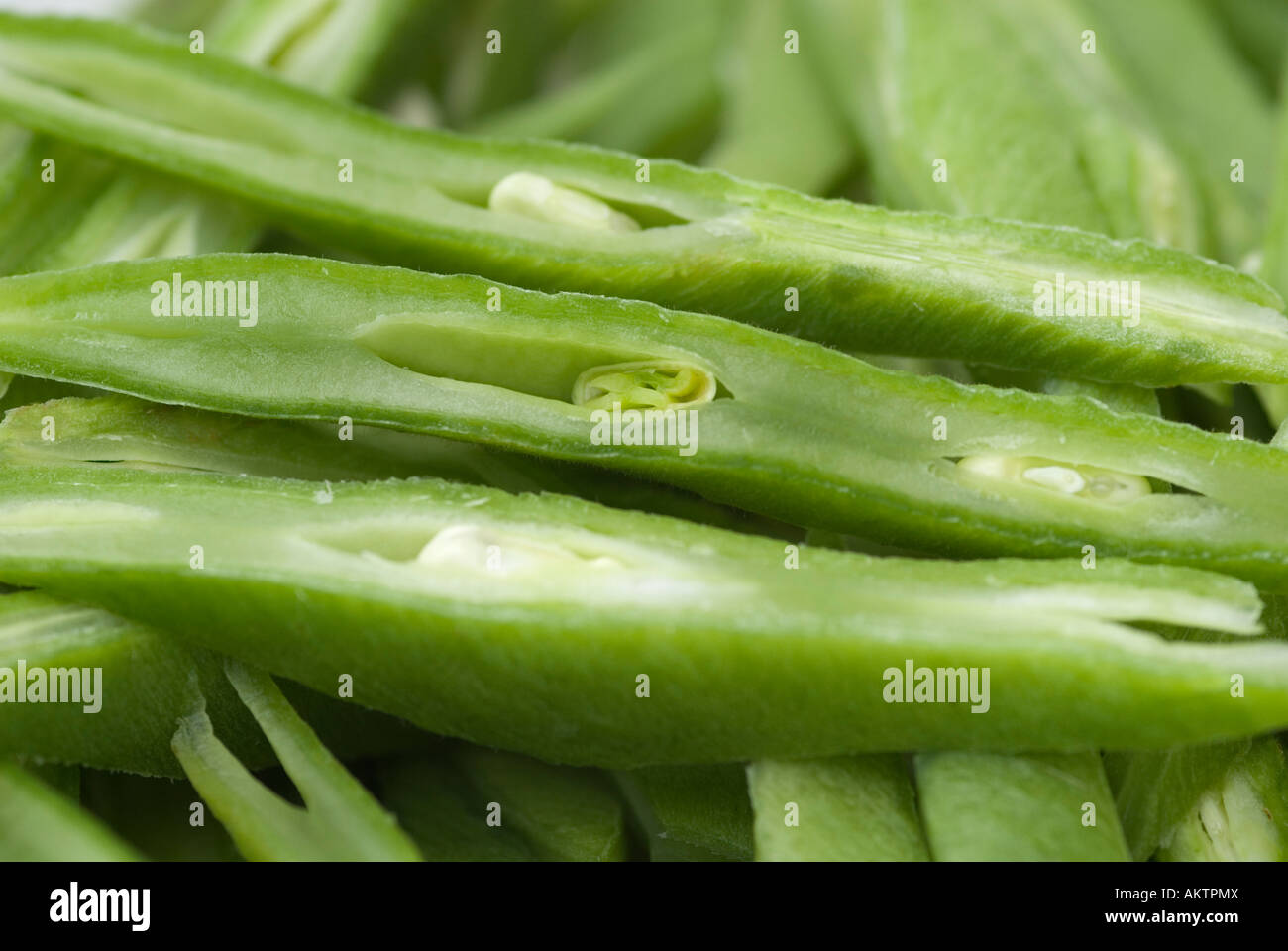 Sliced Runner Beans Stock Photo - Alamy
