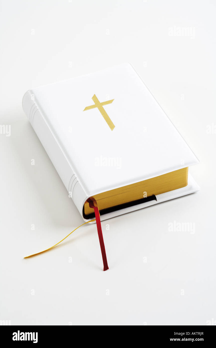 Closed Bible, close-up Stock Photo - Alamy