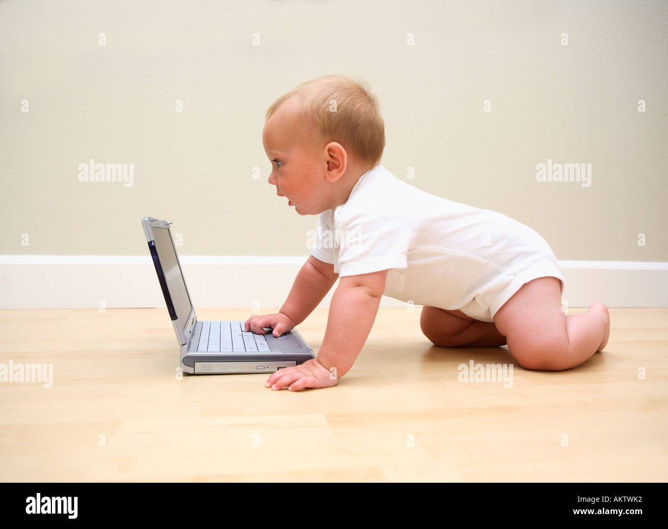 The baby computer hi-res stock photography and images - Alamy