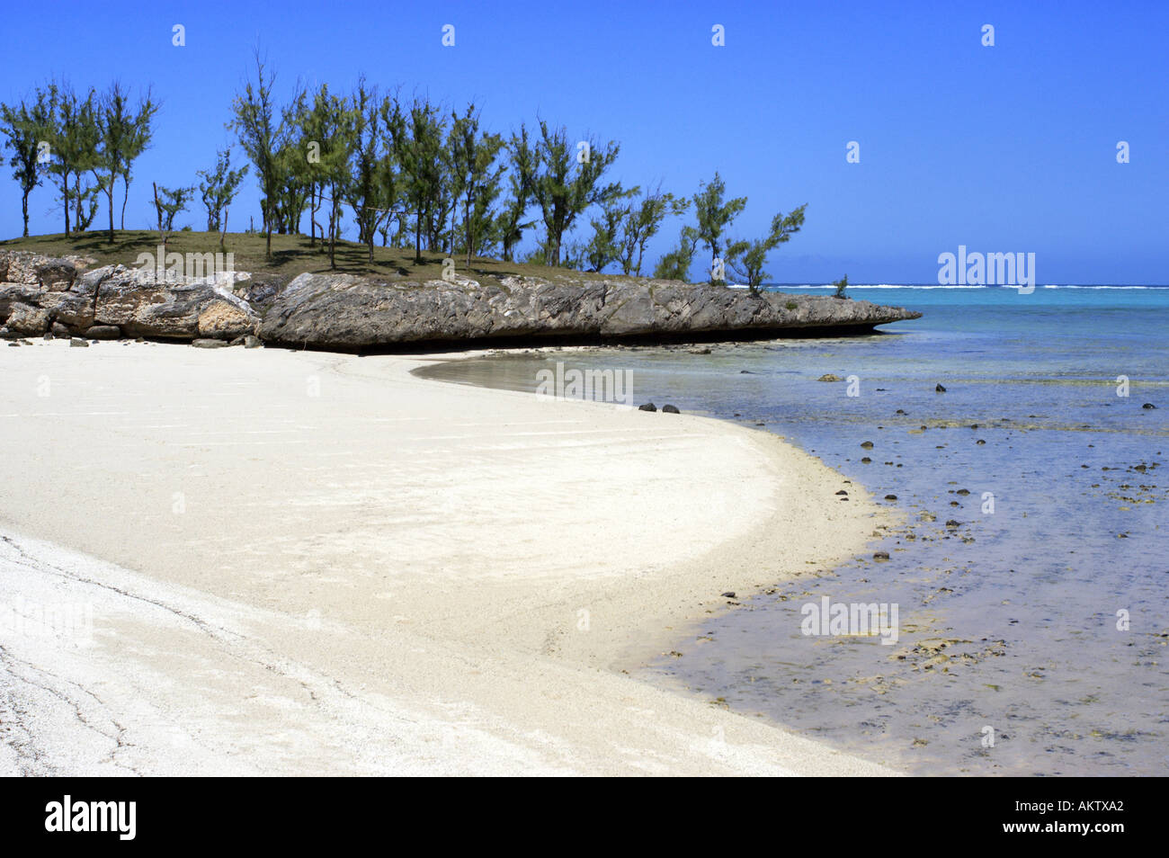 Gravier hi-res stock photography and images - Alamy