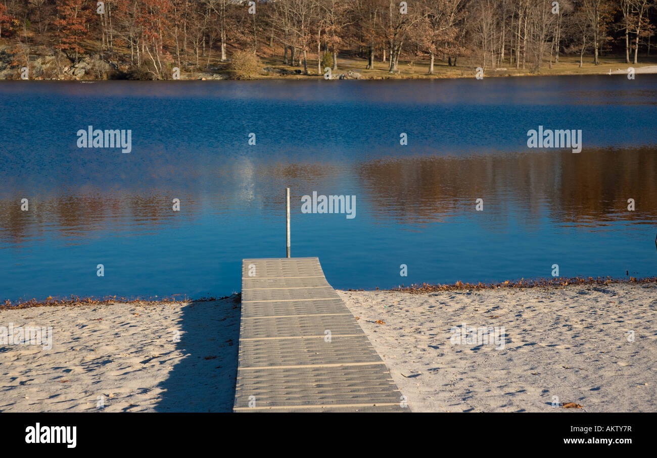 Ramp pond hi-res stock photography and images - Alamy