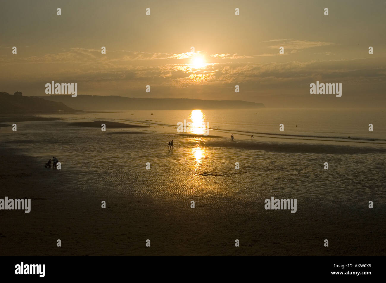 Whitby days end hi-res stock photography and images - Alamy