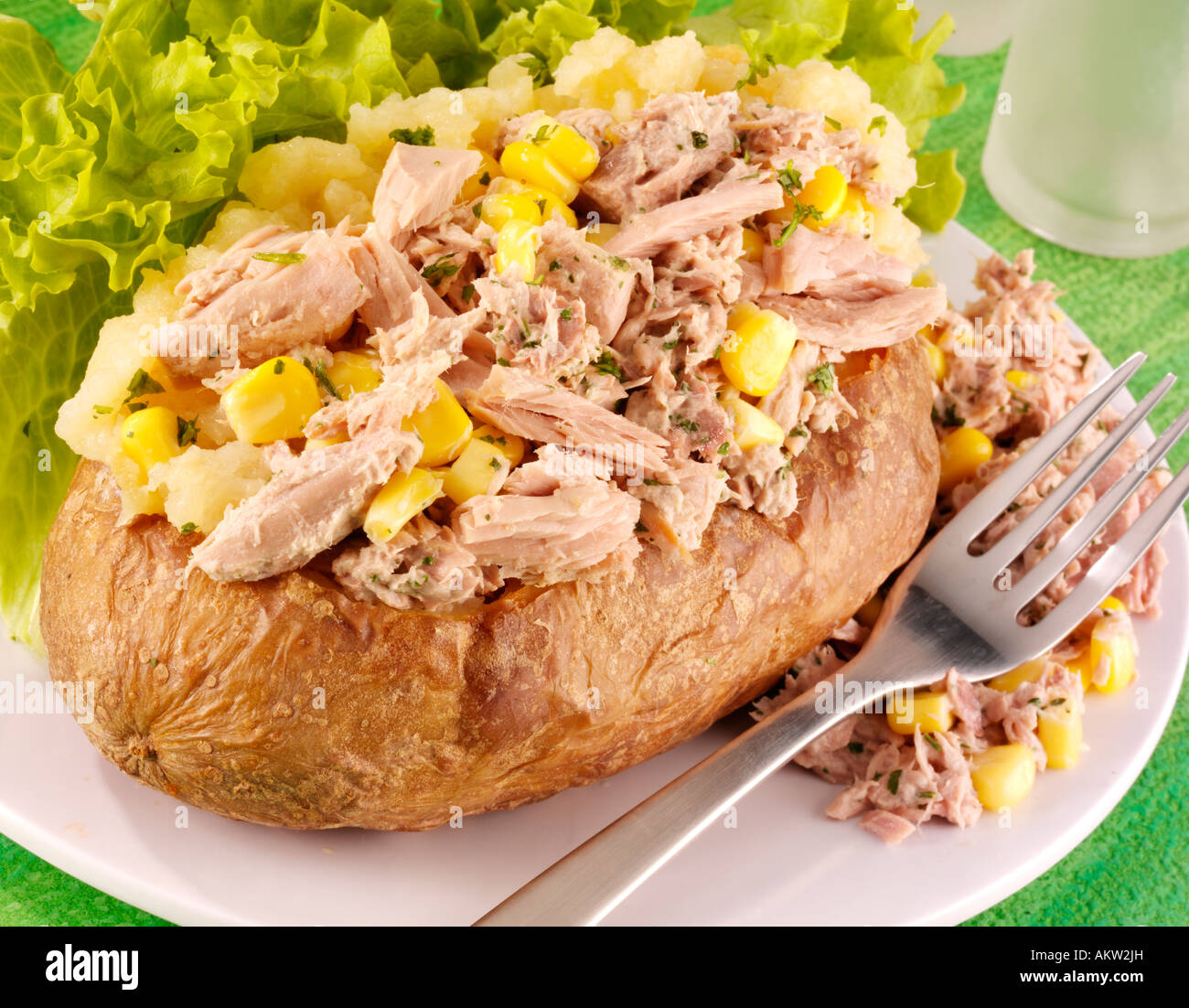 Tuna and sweetcorn hi-res stock photography and images - Alamy