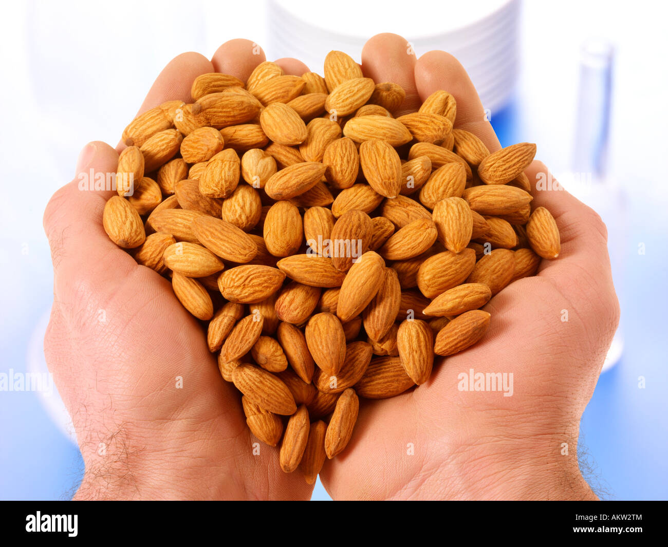 HANDFUL OF ALMONDS Stock Photo - Alamy