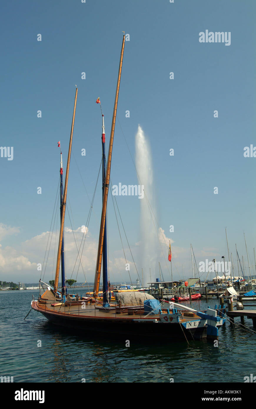 Geneva. Lake Geneva. Jet d'Eau. Harbor. La Neptune Stock Photo - Alamy