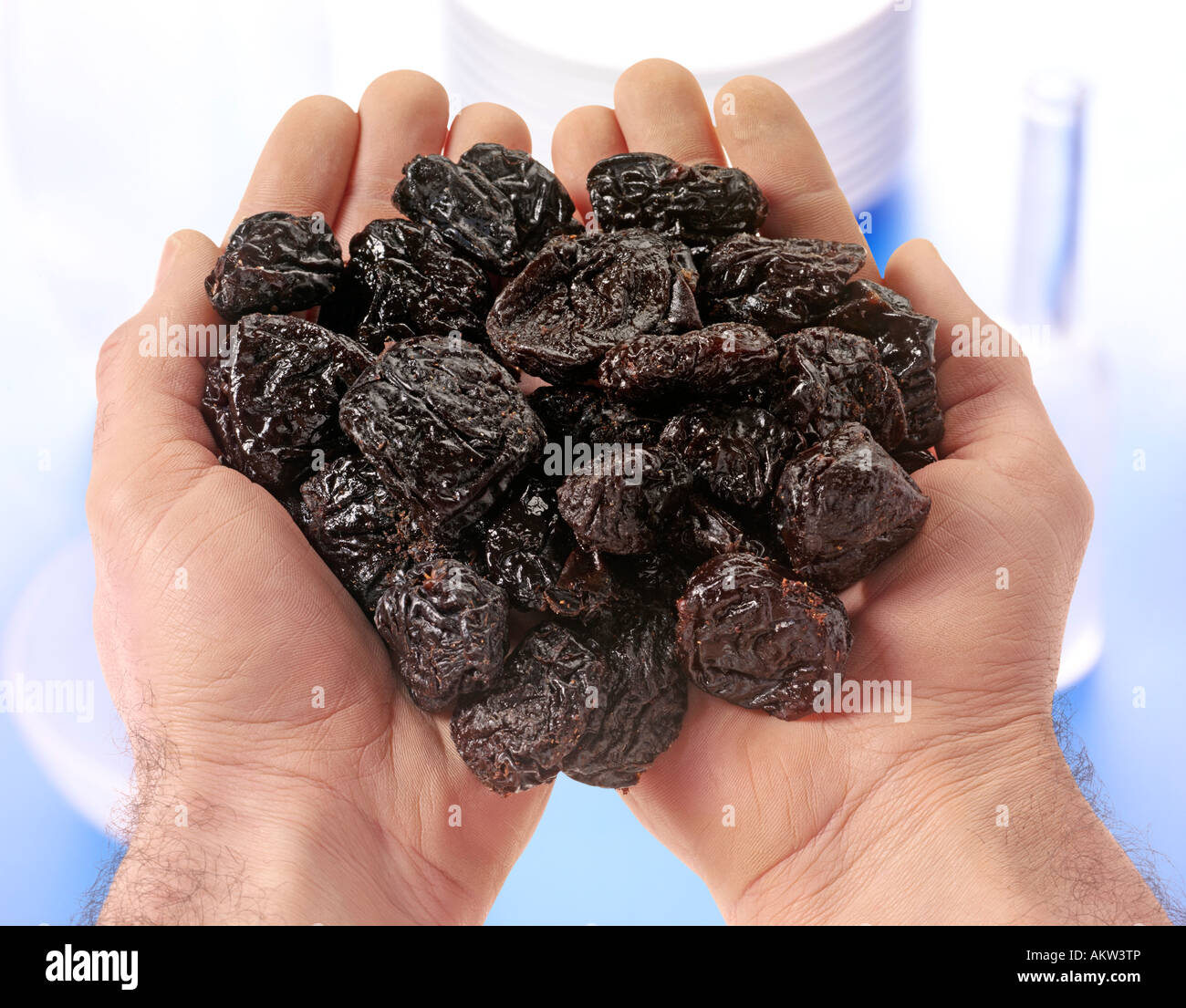 HANDFUL OF DATES Stock Photo - Alamy