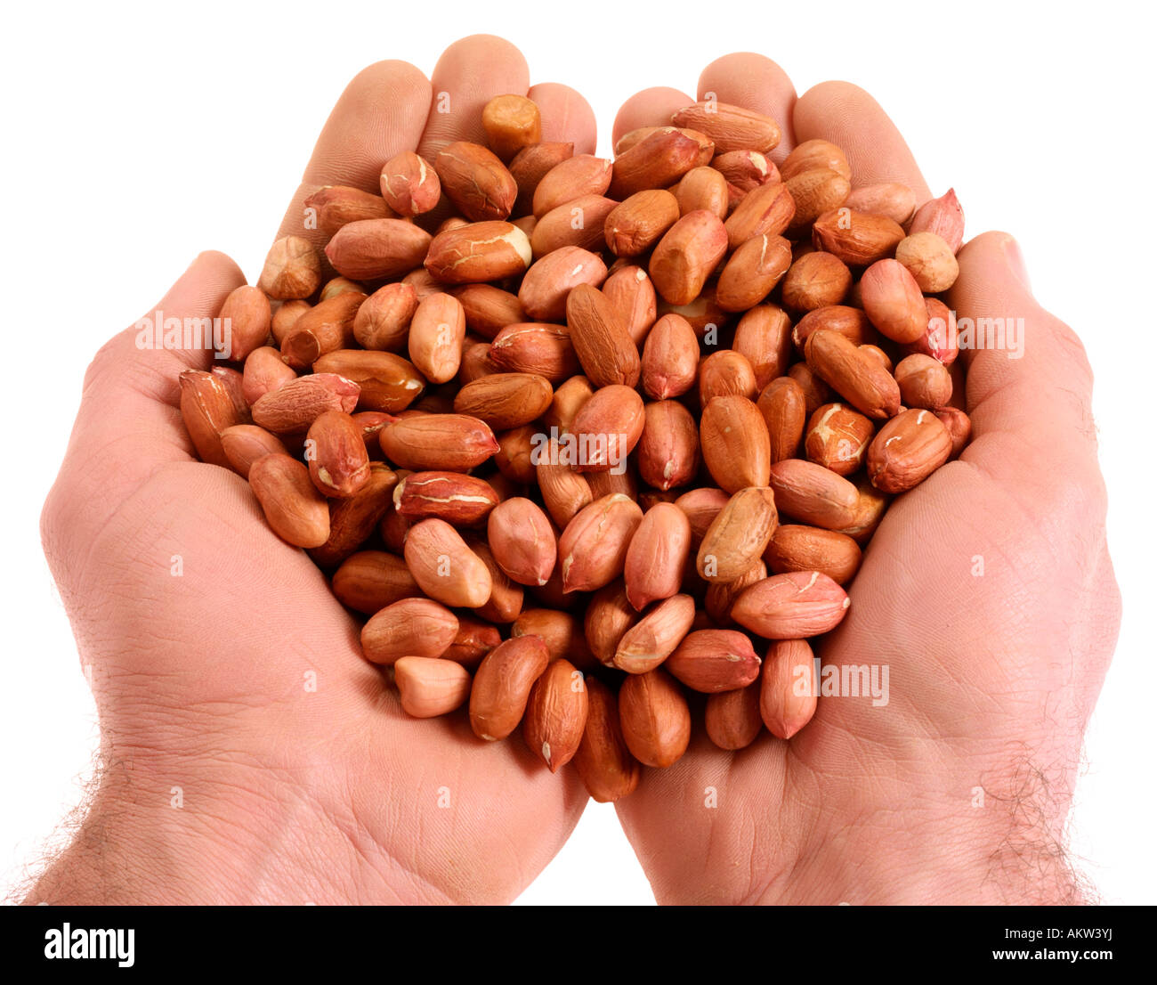 Red skin peanuts hi-res stock photography and images - Alamy