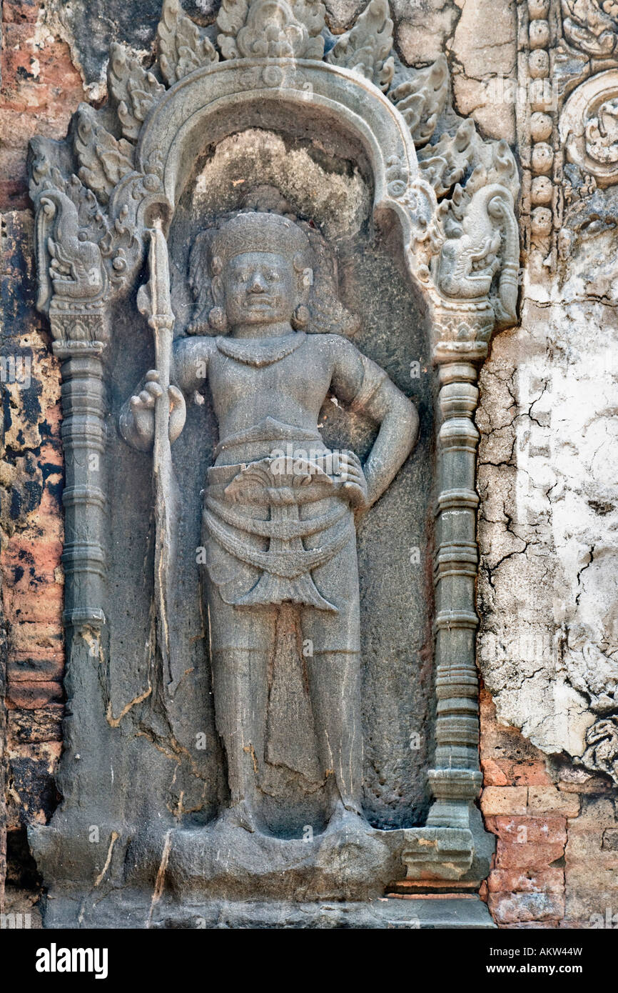 Angkor wats bas relief hi-res stock photography and images - Alamy