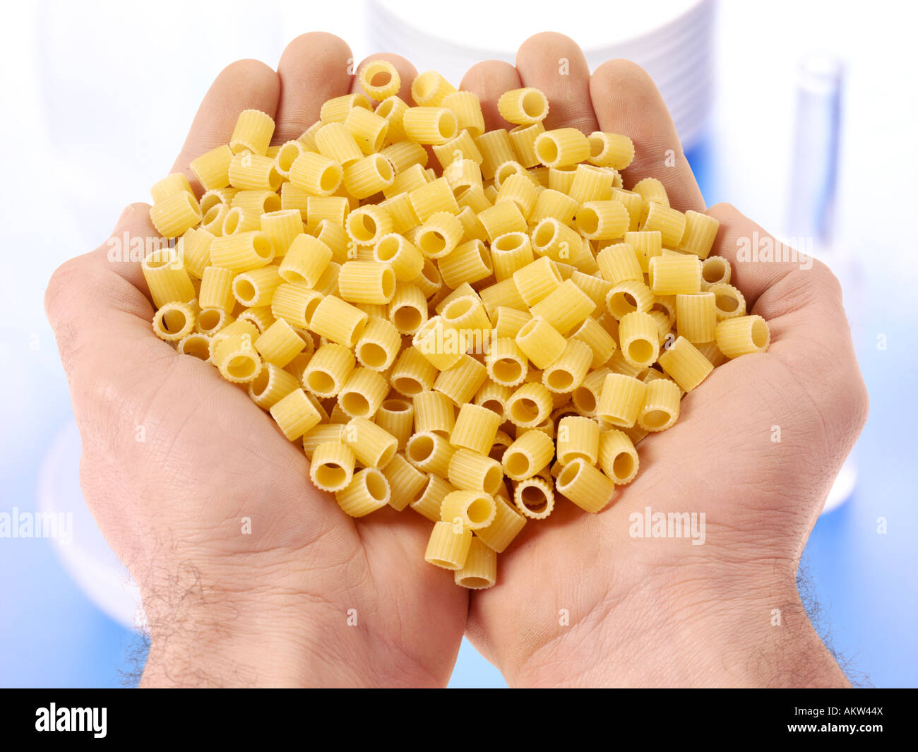 Pasta ditaloni hi-res stock photography and images - Alamy