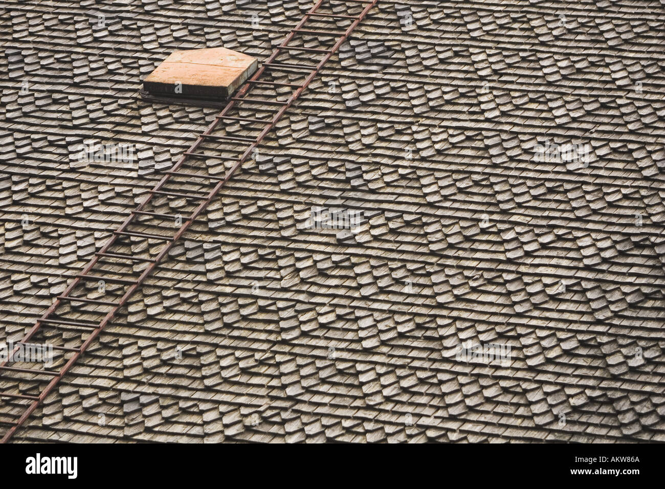 Slanting ladder hi-res stock photography and images - Alamy