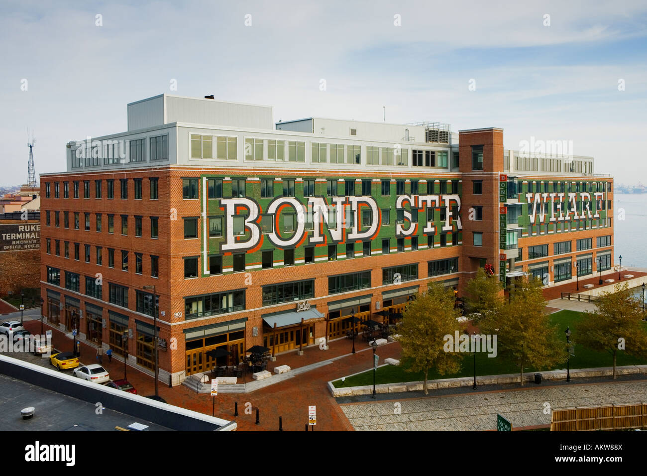 Bond Street Wharf Fells Point Baltimore Maryland Stock Photo - Alamy