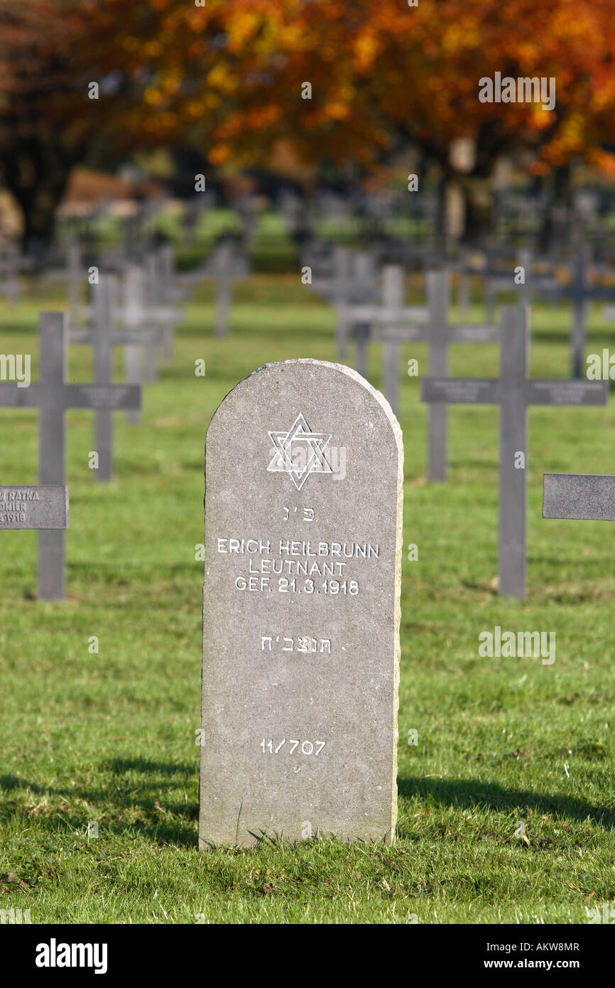 Jewish German First World War graves at Neuville St Vaast in northern ...