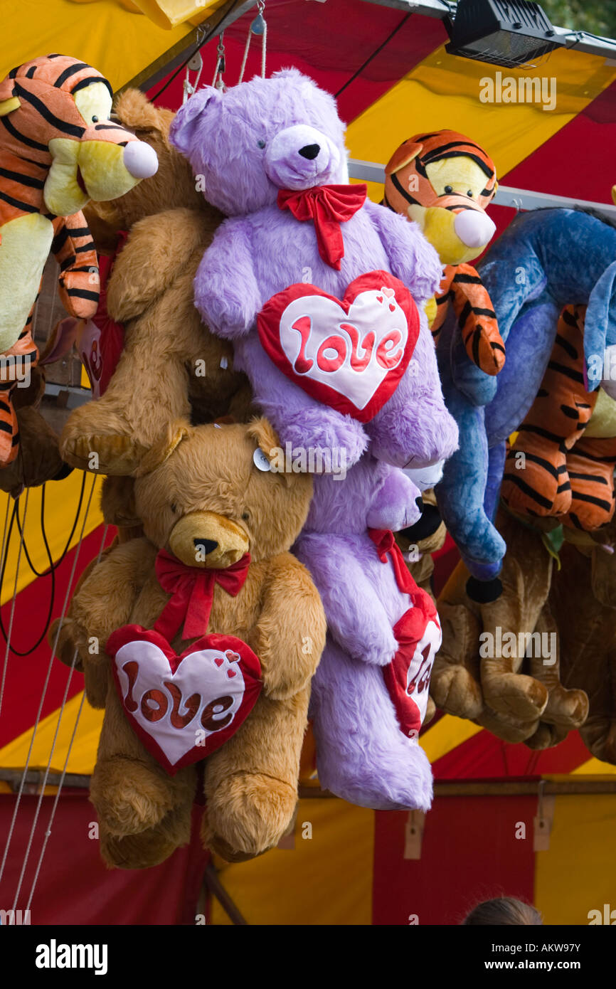 Teddy bears love sign fun hi-res stock photography and images - Alamy