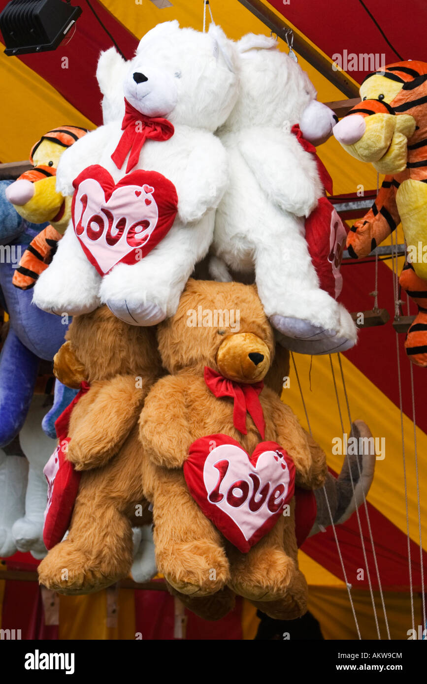 Teddy bears love sign fun hi-res stock photography and images - Alamy