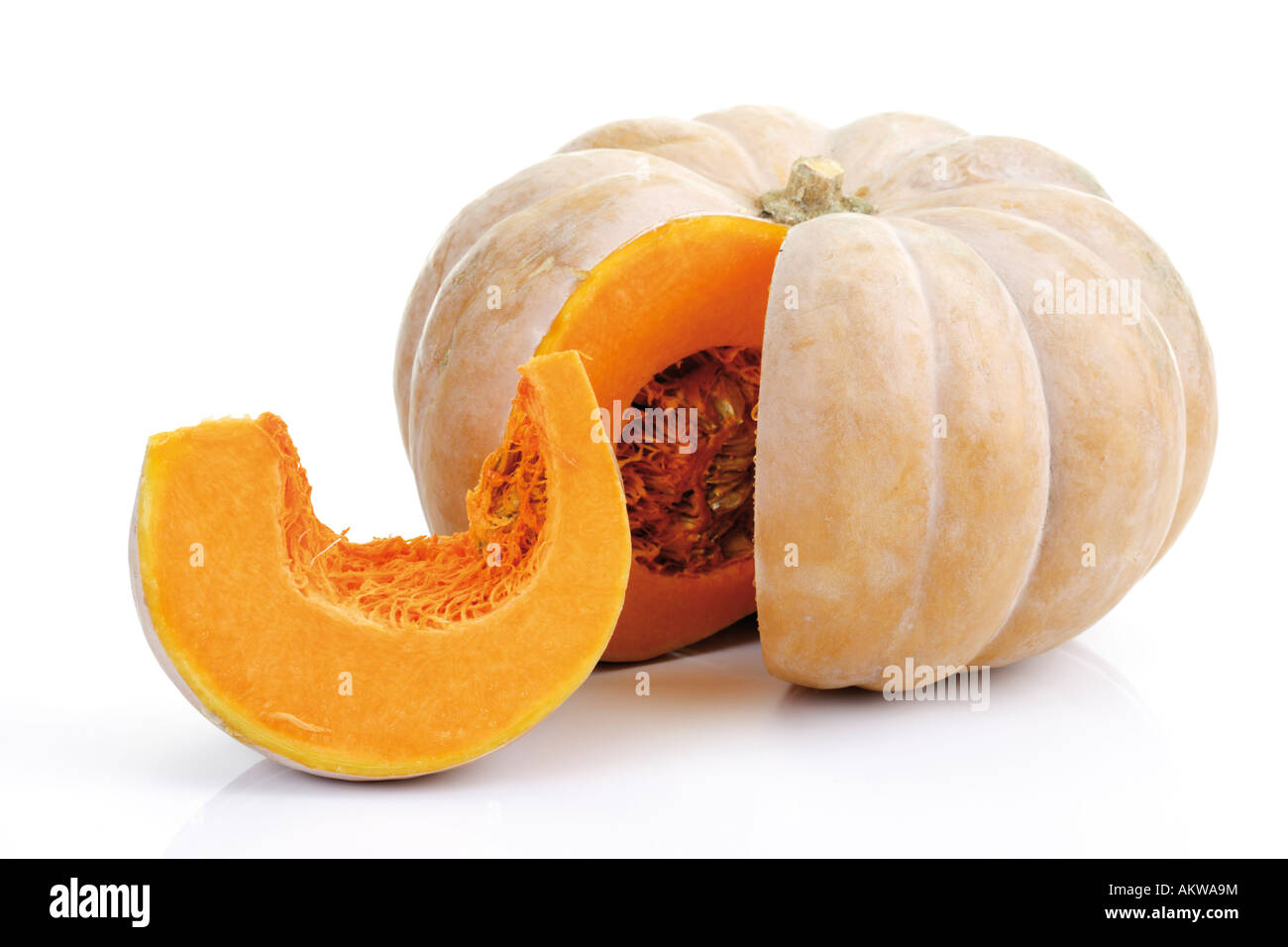 Sliced musky pumpkin, close-up Stock Photo - Alamy