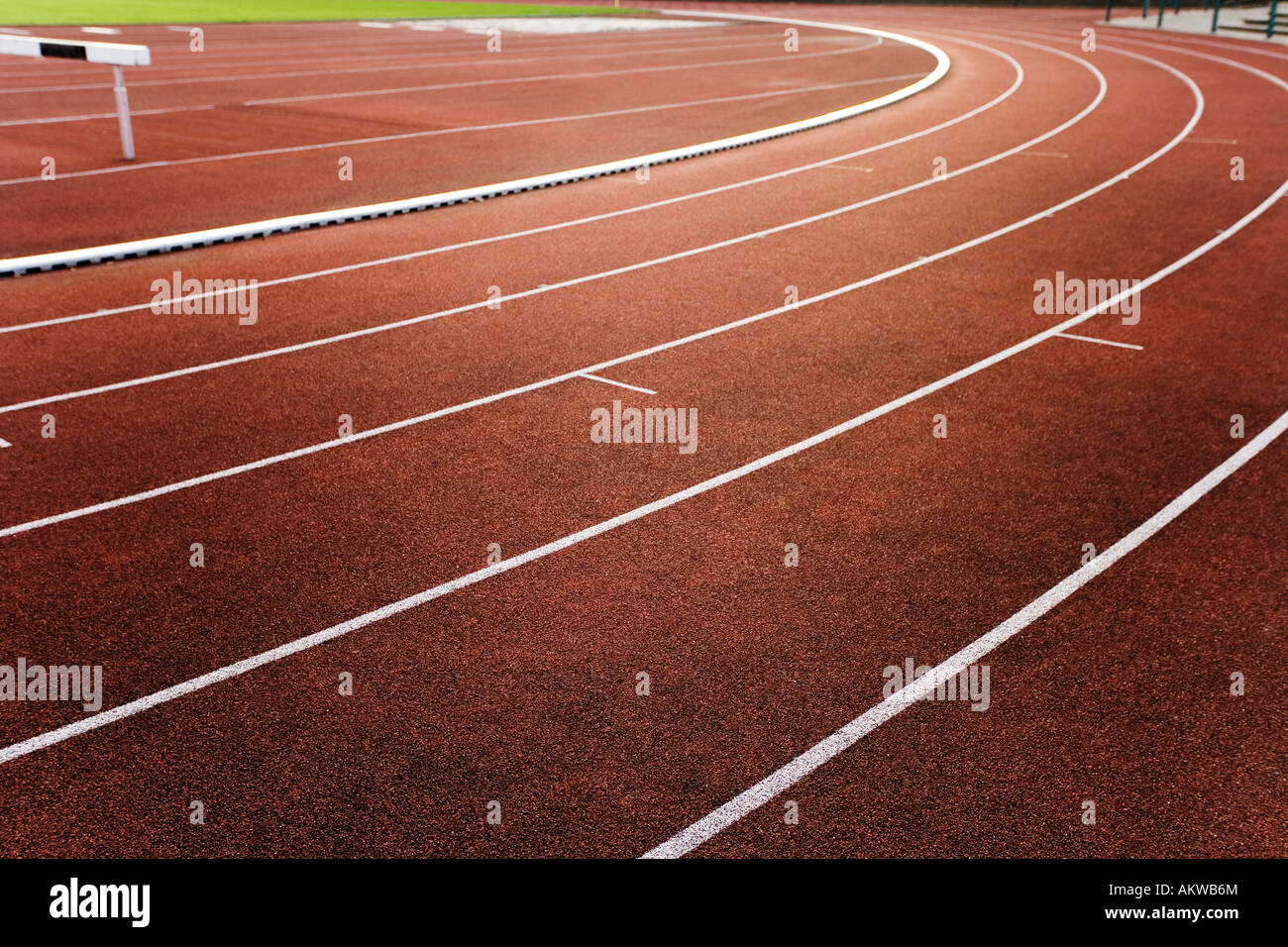 Curved curve track turn hi-res stock photography and images - Alamy