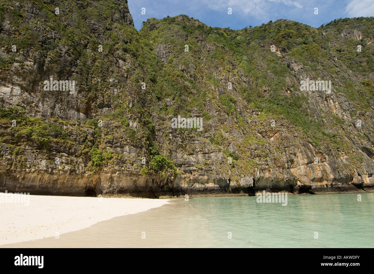 Thailand, Phi Phi Lay Island, Maya Bay Stock Photo - Alamy