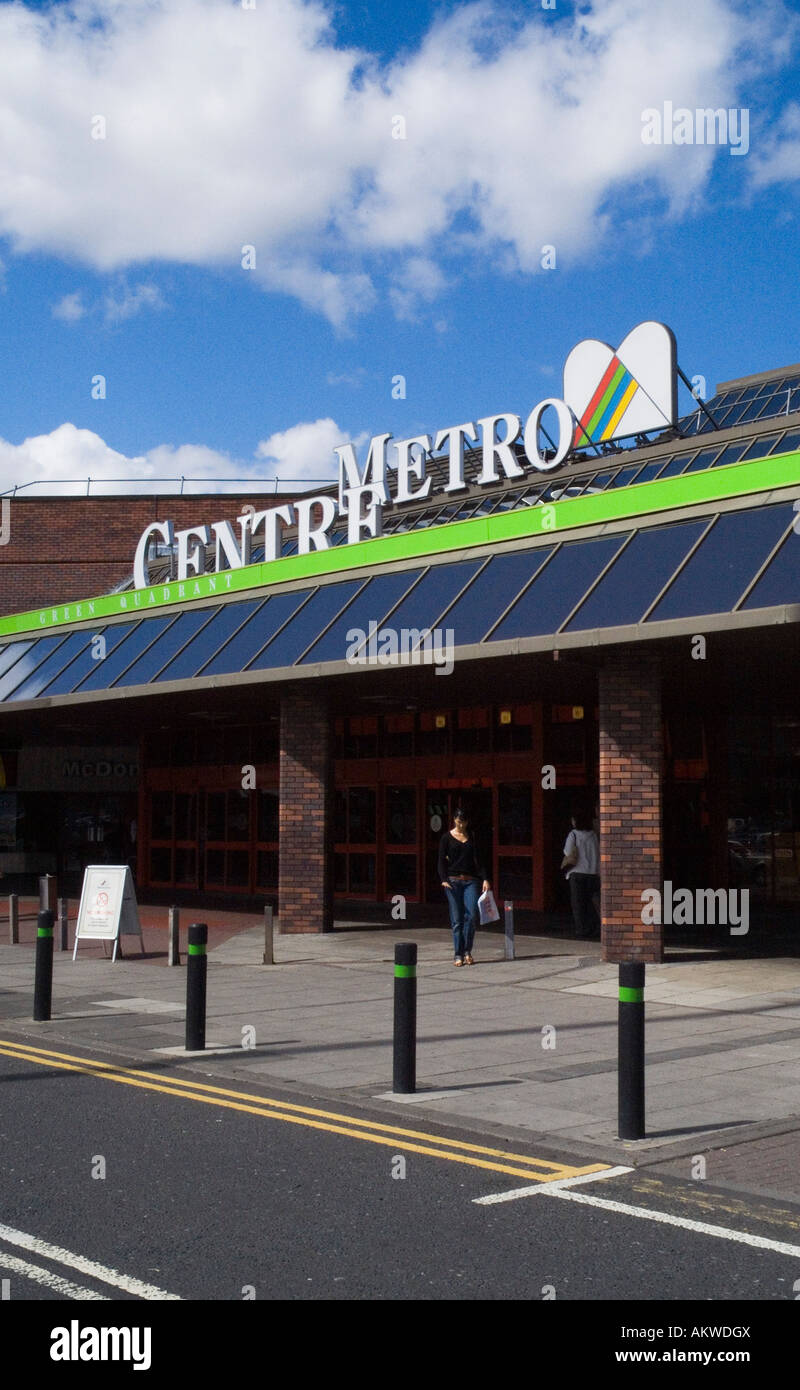 Metro shopping centre newcastle hi-res stock photography and images - Alamy