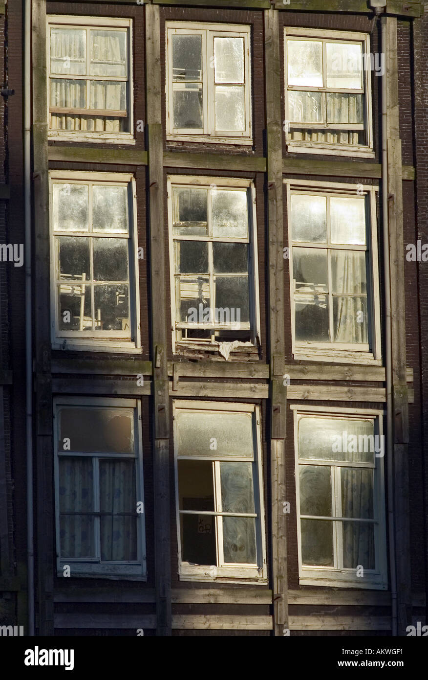 row of windows Stock Photo - Alamy