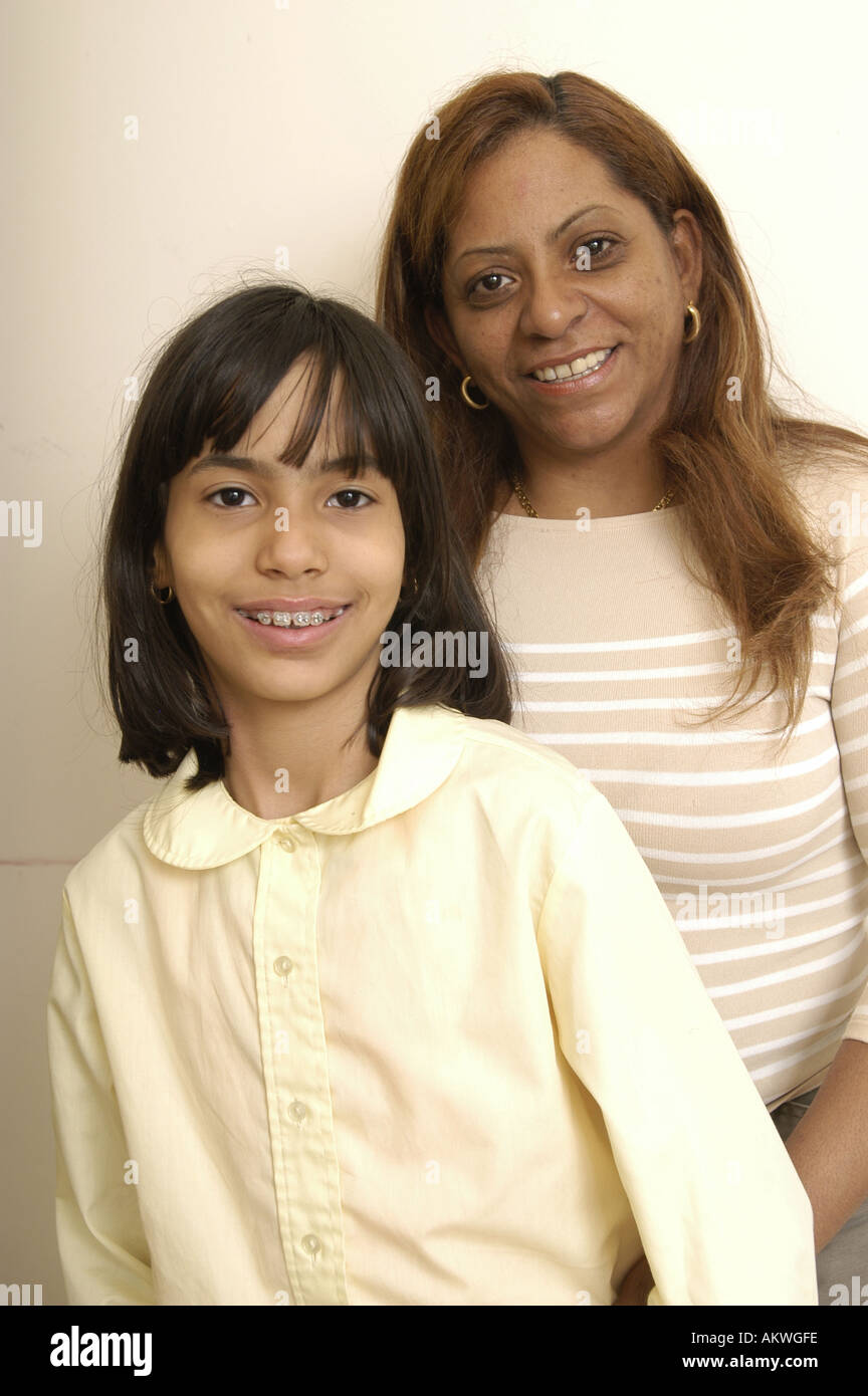 A portrait of a Hispanic mother and daughter Stock Photo - Alamy