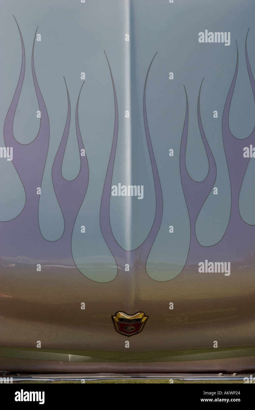 Simple Pinstripe Flames