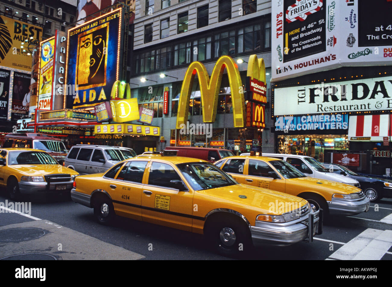 New york yellow hi-res stock photography and images - Alamy