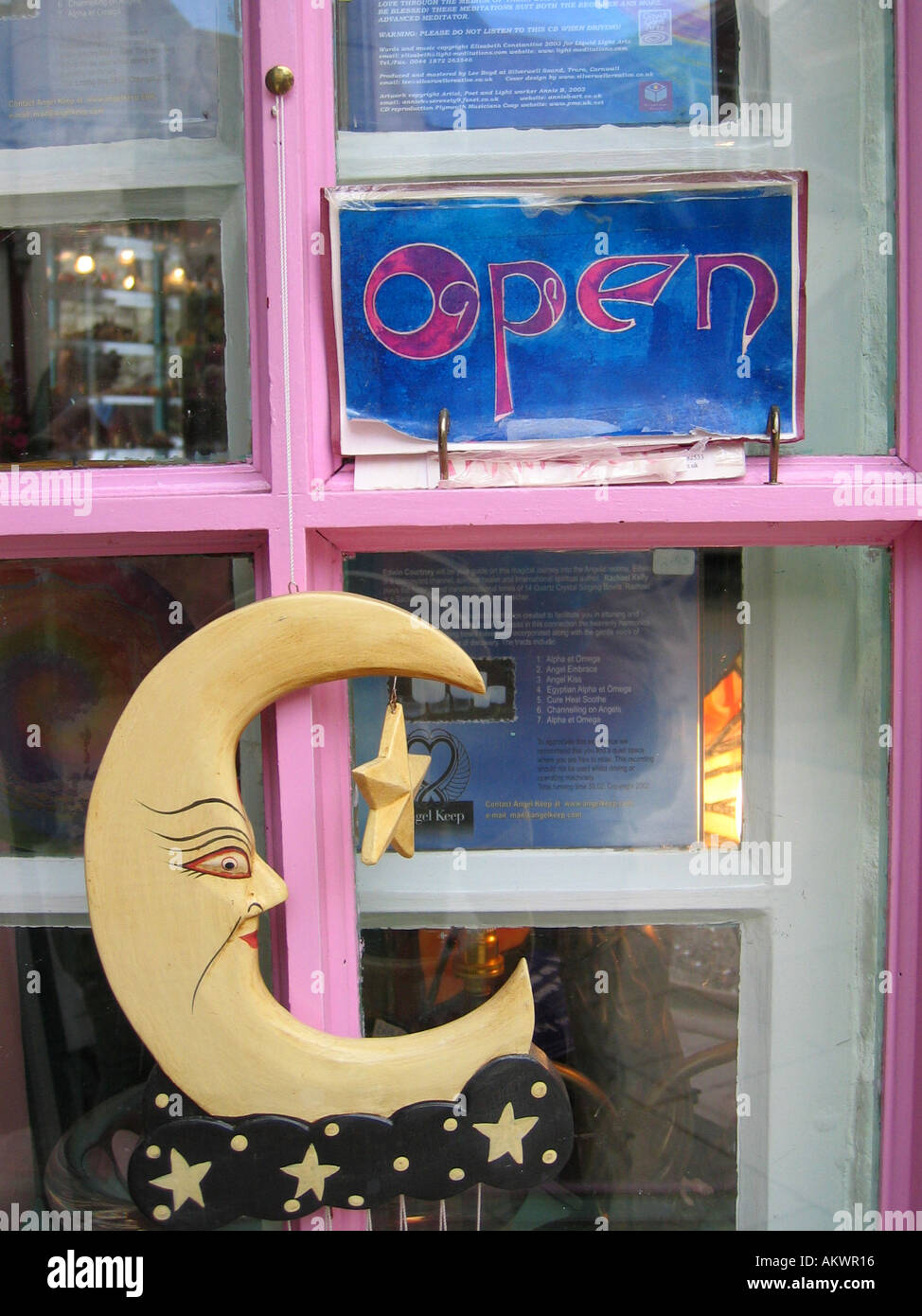 open sign at shop Glastonbury town centre, United Kingdom Stock Photo ...