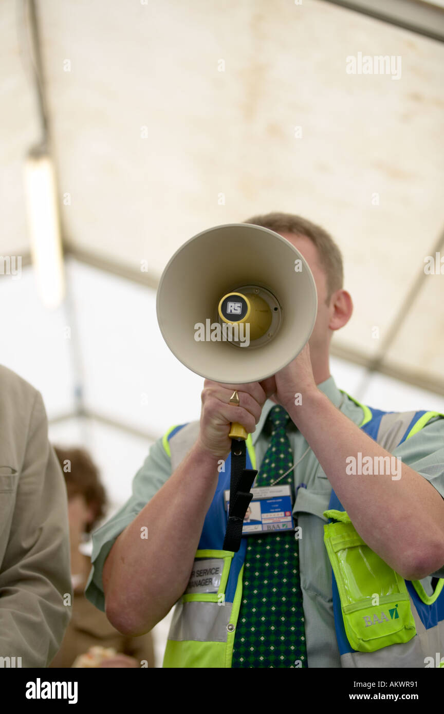 Strike at Heathrow Terminal Four London UK 2005 Stock Photo - Alamy