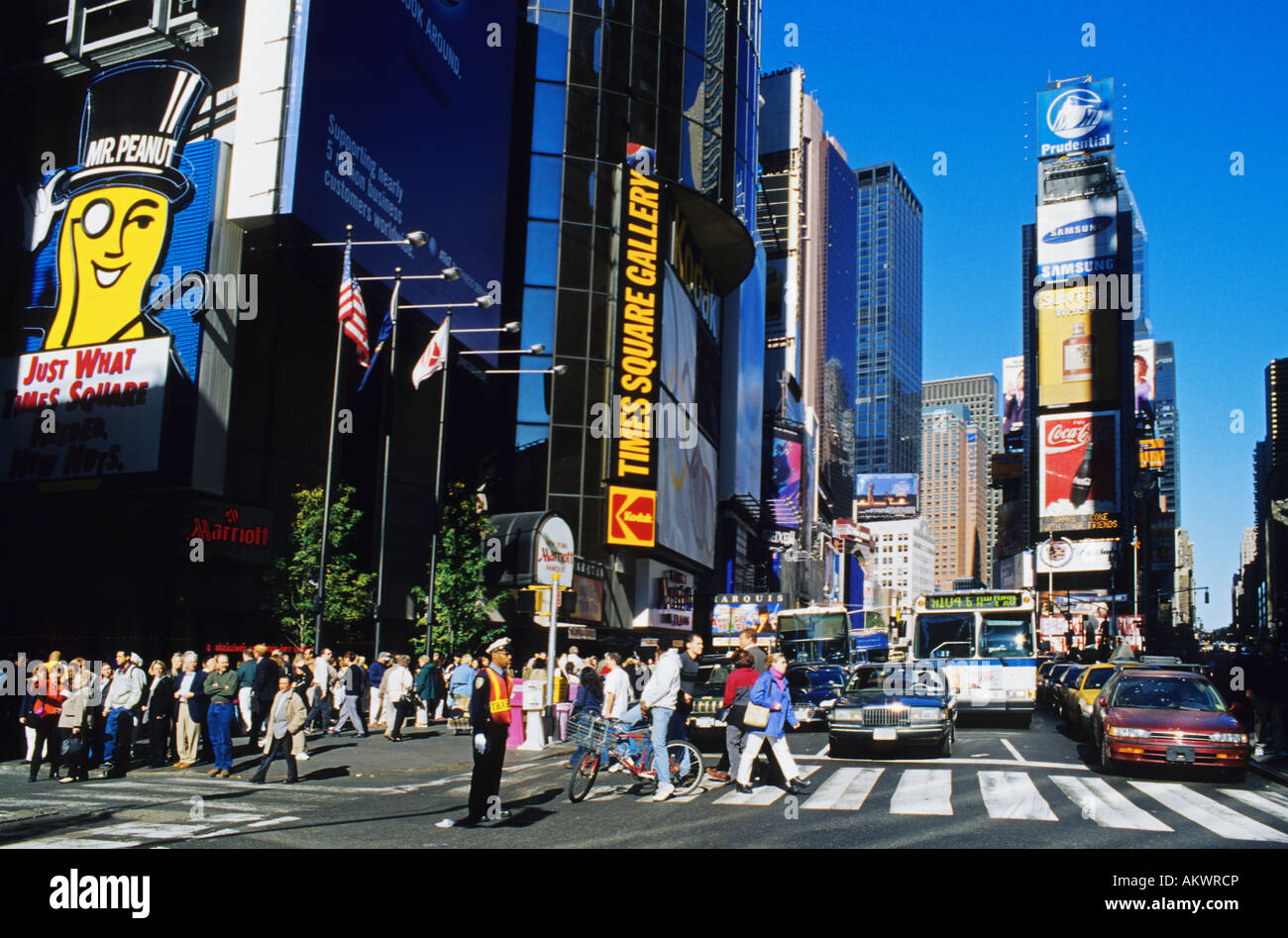 United States, New York, crowd in Times Square Stock Photo - Alamy