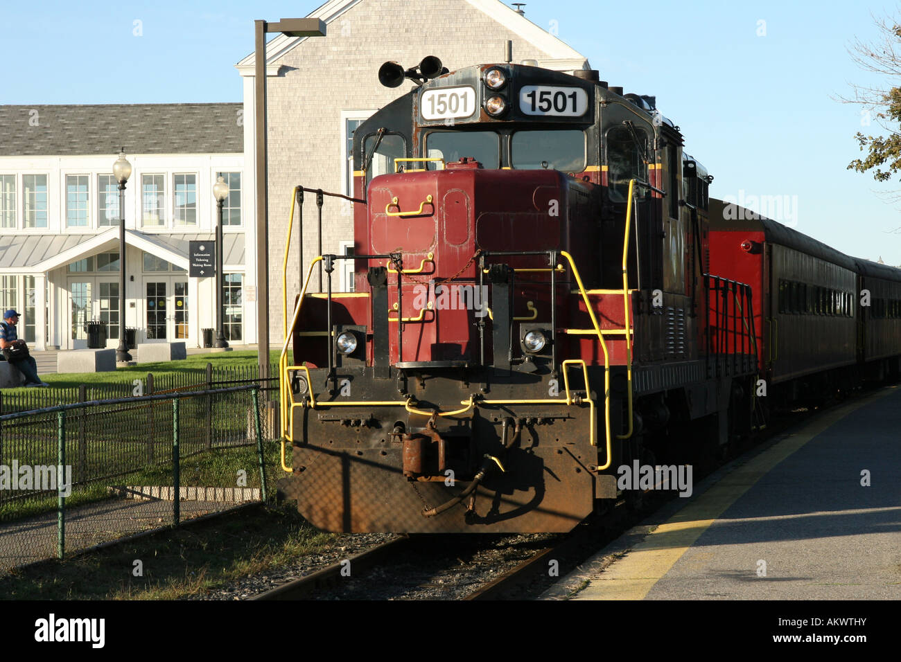 Cape cod train hi-res stock photography and images - Alamy