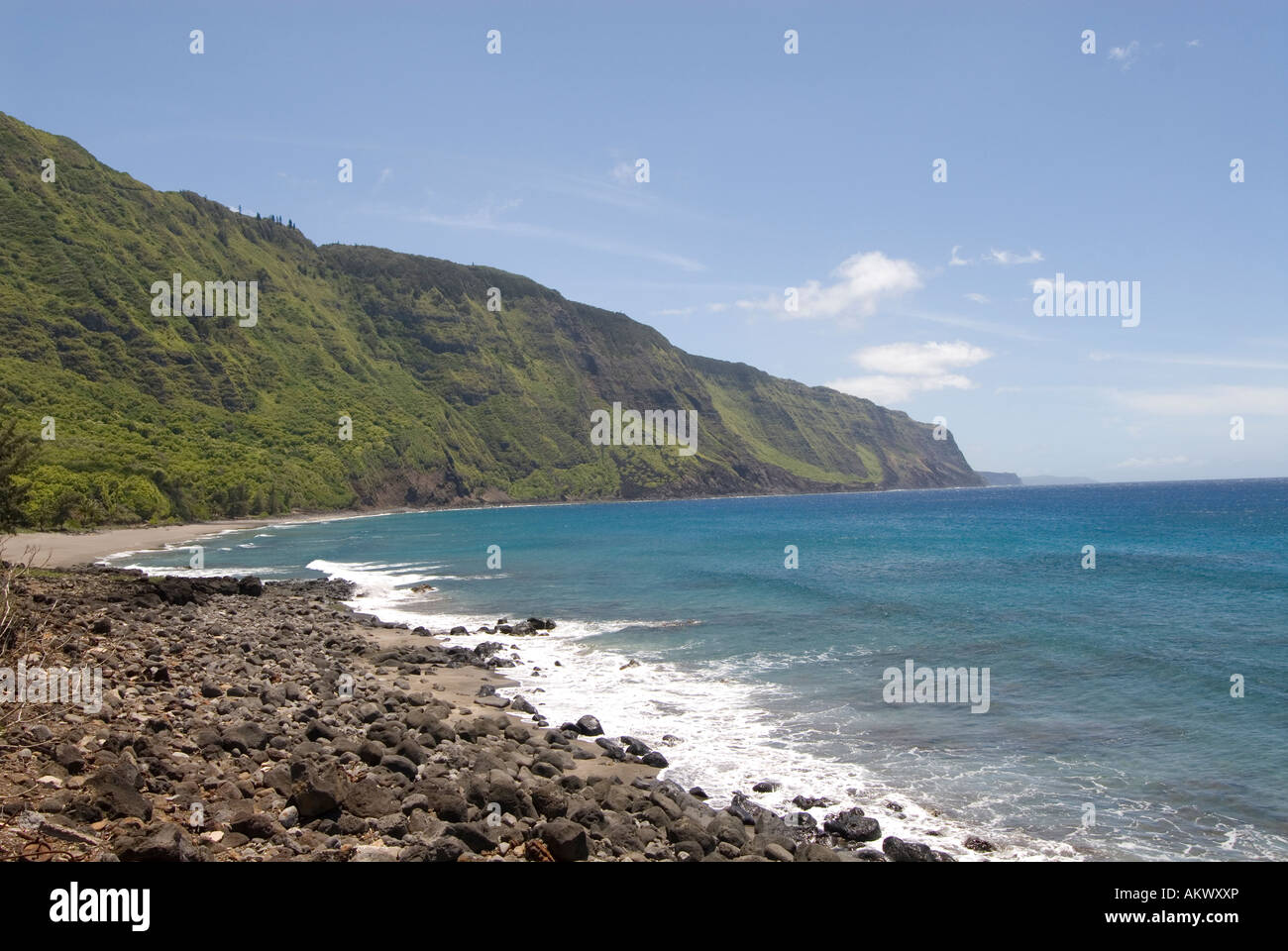 Molokai hawaii cliffs hi-res stock photography and images - Alamy