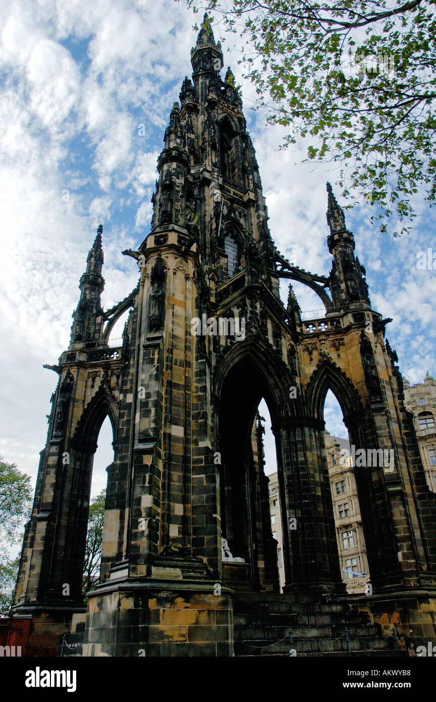 Sir Walter Scott Monument Stock Photo - Alamy