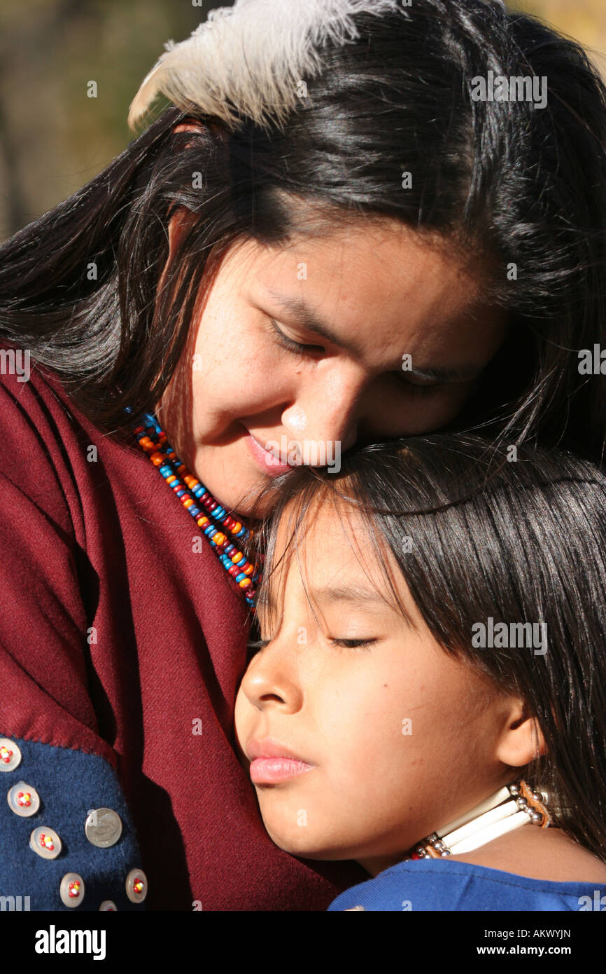 Plains Indians Family Stock Photos & Plains Indians Family Stock Images ...