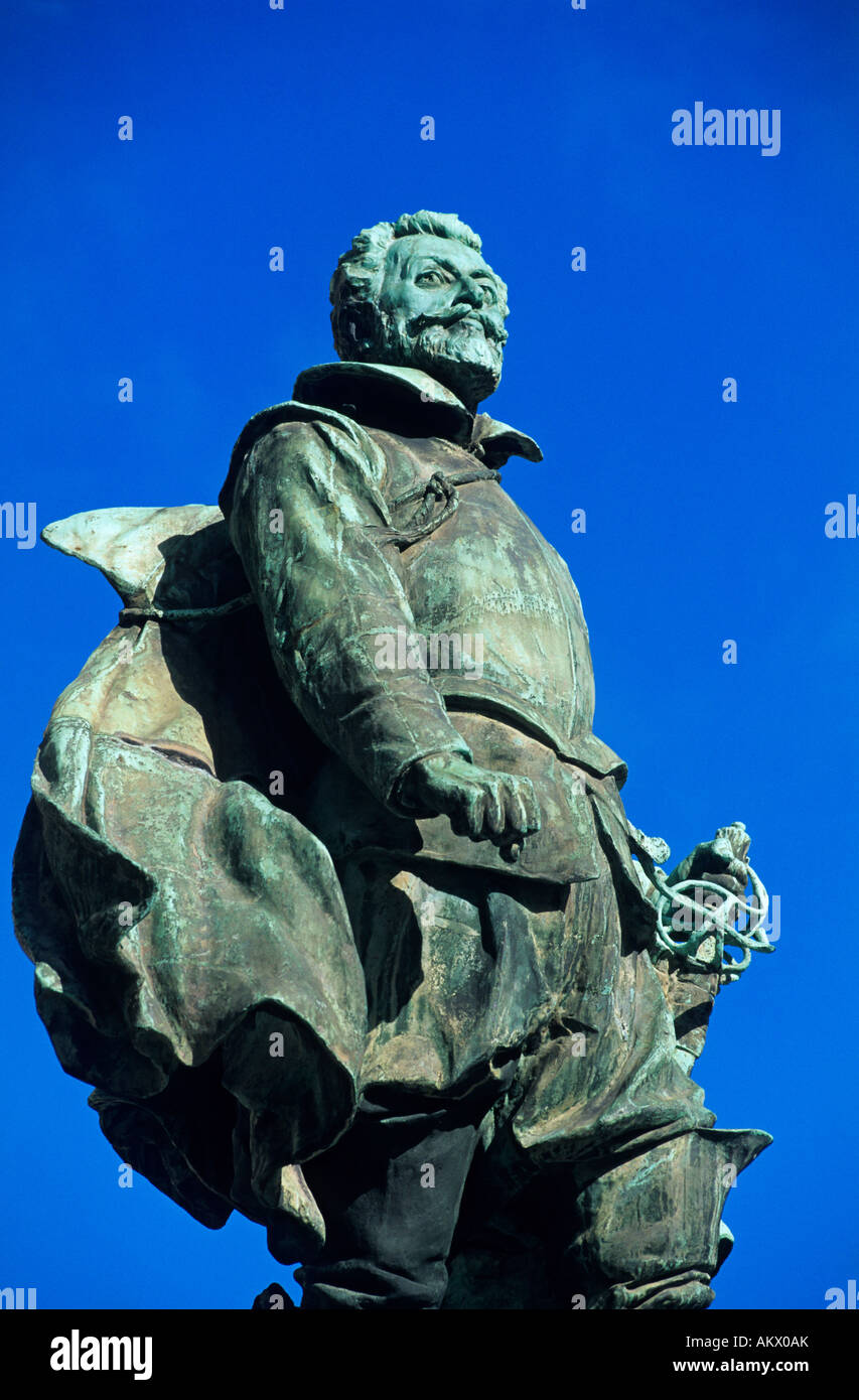 France, Charente Maritime, La Rochelle, Jean Guiton statue, shipowner ...