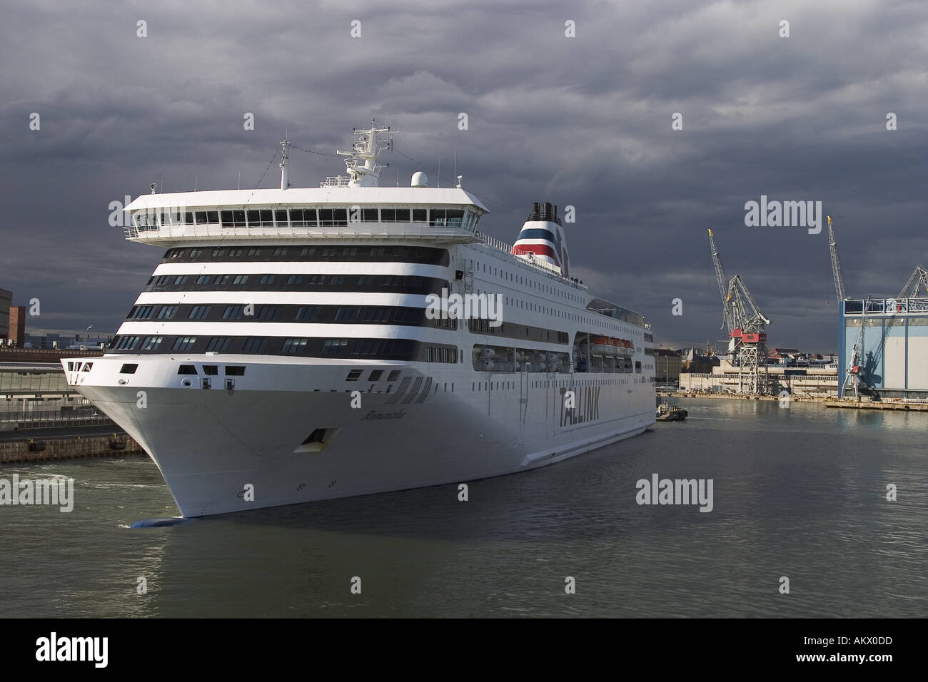 Payload doors hi-res stock photography and images - Alamy