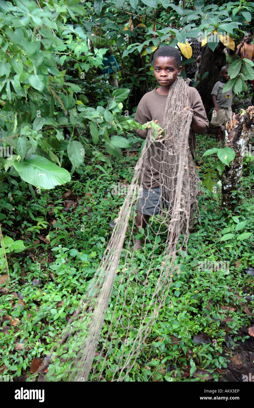 Mbuti hi-res stock photography and images - Alamy