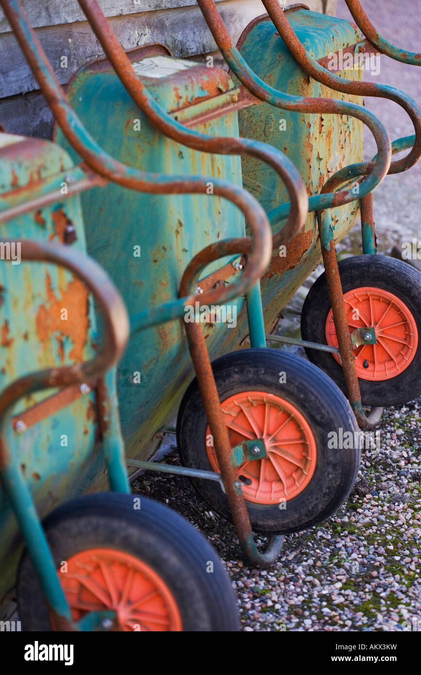 A row of Wheel barrows Stock Photo - Alamy