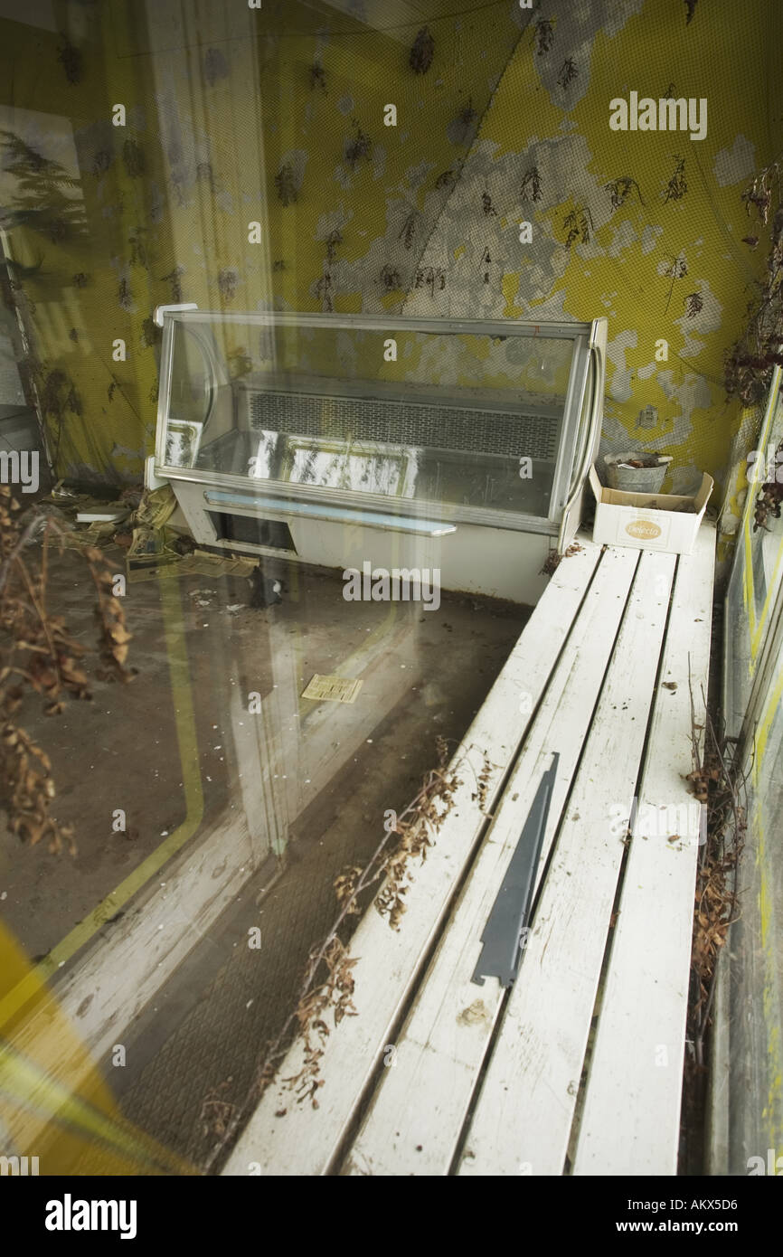 Floor crawler hi-res stock photography and images - Alamy