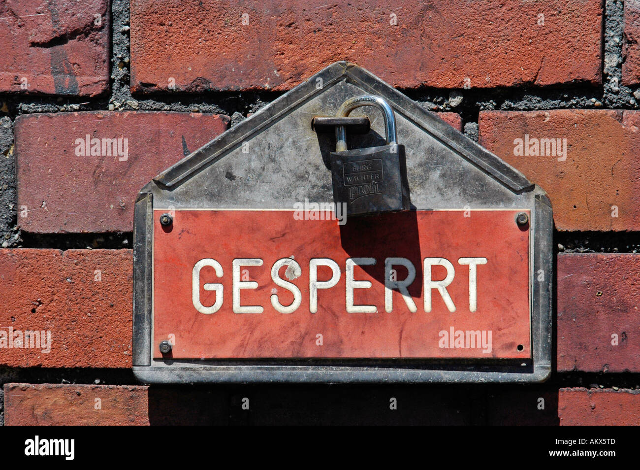 Locked letters hi-res stock photography and images - Alamy