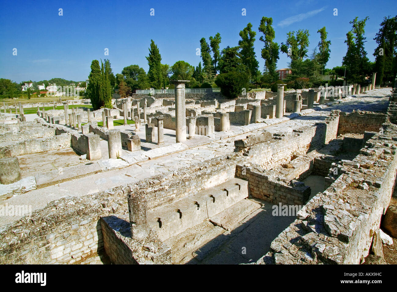Roman ruins - Vaison-La-Romaine - Vaucluse - Provence - France Stock ...
